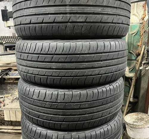 Falken Ziex ZE-914 215/60 R16 95V