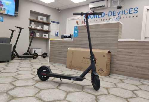 Электросамокат Xiaomi Mi Electric Scooter 3 Lite