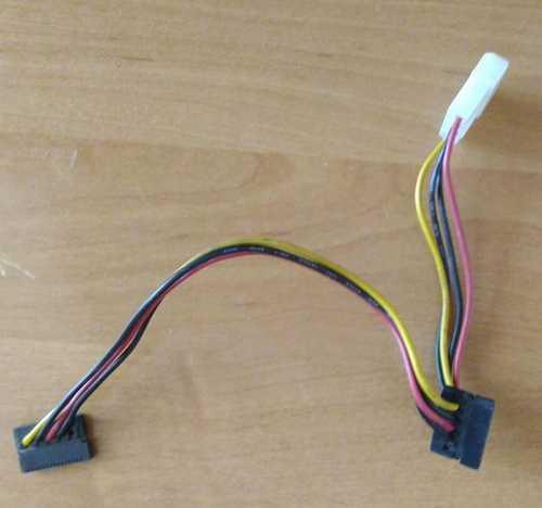 Переходник molex 4pin на 2 x SATA