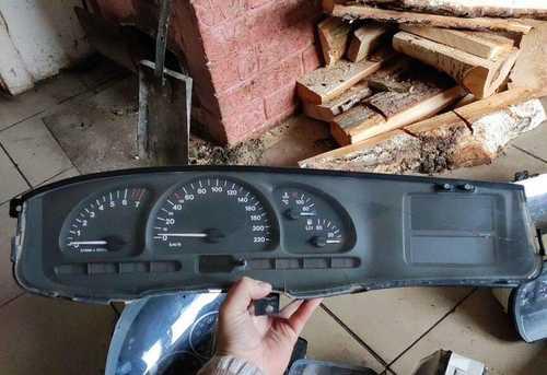 Щиток приборов (приборная панель) Opel Vectra B