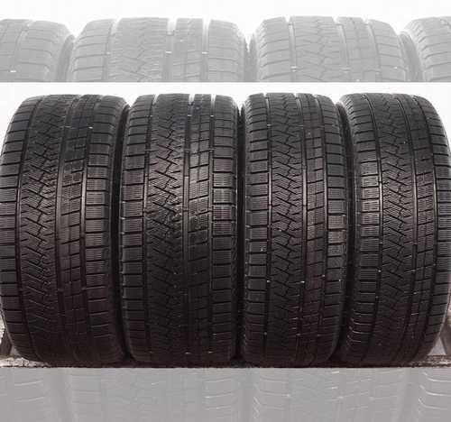 Triangle Snowlink TWT02 225/45 R19 и 255/40 R19 100V