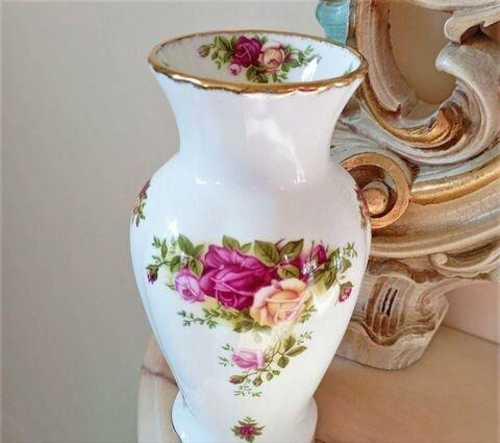 Английская ваза из костяного фарфора винтаж Англия