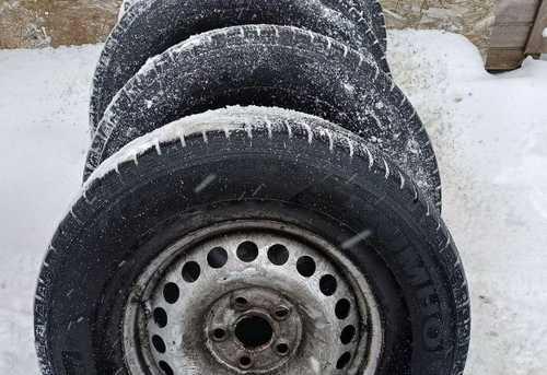Колеса kumho 245 70 16 зимние