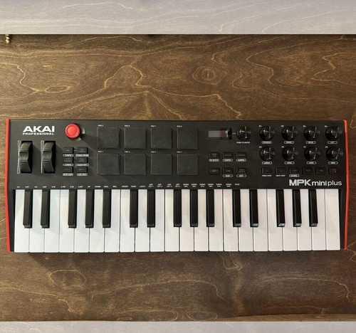 Midi клавиатура akai mpk mini plus