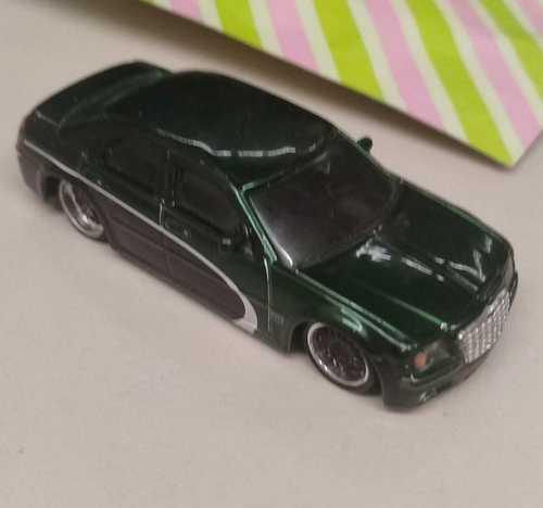 Chrysler 300c bburago 1:43