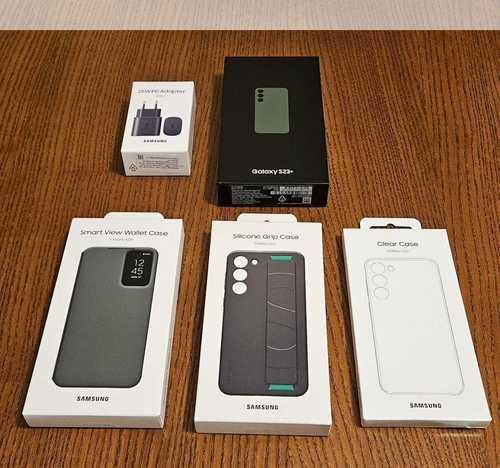 Samsung Galaxy S23 , 8/512 ГБ