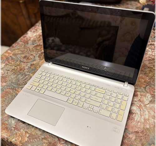 Ноутбук Sony vaio svf 152c29v