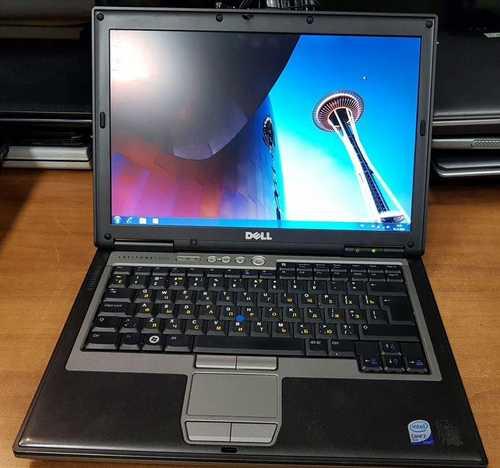 Ноутбук Dell latitude D620 Com порт