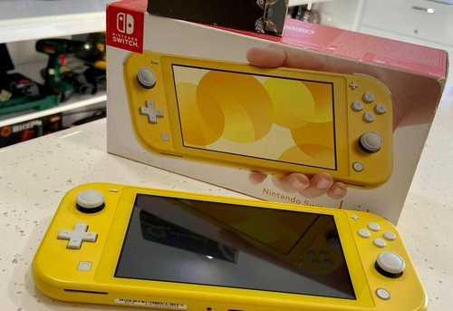 Портативная игровая приставка Nintendo Switch Lite