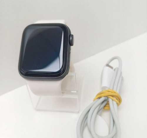 Смарт часы Аpple watch se (км69)