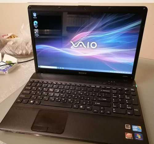 Ноутбук Sony Vaio core i3 4GB 500GB Radeon HD 5650