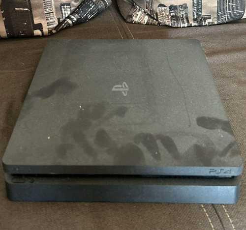 Sony playstation 4 slim