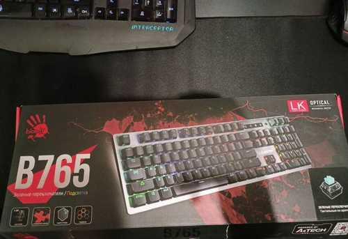 Игровая клавиатура bloody b765