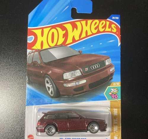 Hot wheels audi avant rs2