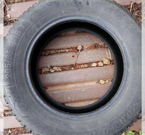 Gislaved Nord Frost 200 205/65 R16