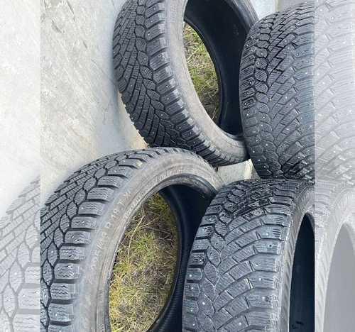 Gislaved Nord Frost 200 225/45 R18 95T