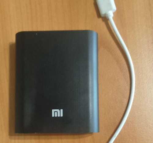 Внешний аккумулятор Xiaomi Mi Power Bank 10400