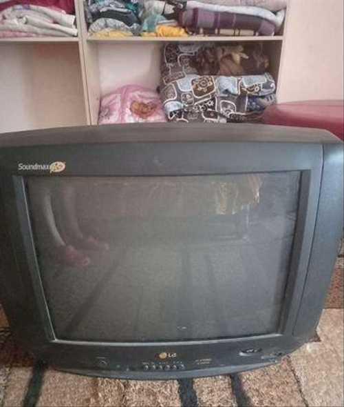 Телевизор на разборку
