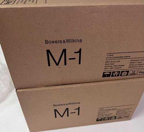 Bowers & Wilkins M-1 Black