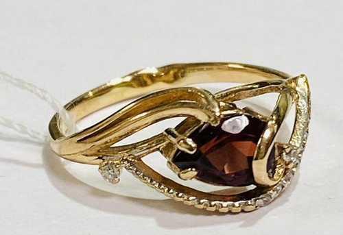 Золотое кольцо с фианитами (12750)*
