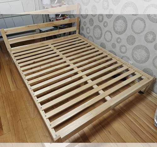 Кровать двухспальная IKEA Tarva 160х200