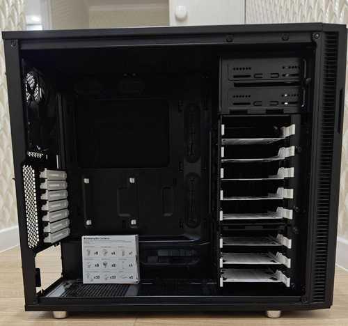 Корпус Fractal Design Define R5