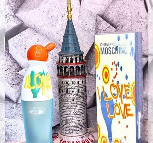 Moschino Cheap and Chic I Love Love 100мл