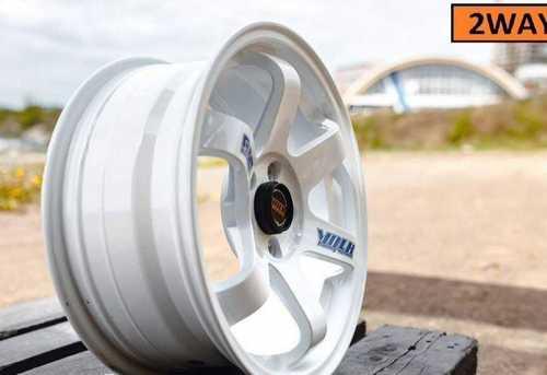 R15 Volk Racing TE37 SL 7j ET30 5*114,3 (D158)