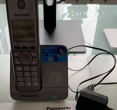 Телефон panasonic