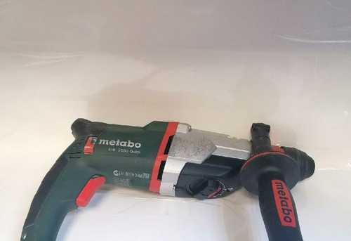 Перфоратор Metabo KHE 2660