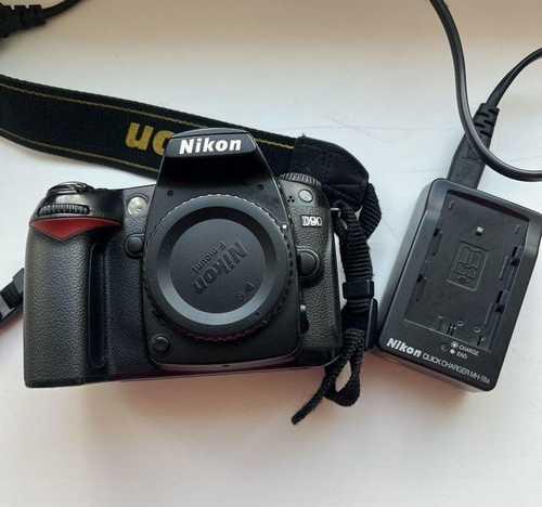 Фотоаппарат Nikon d90 body (38120)