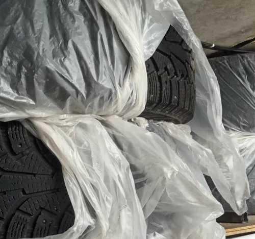 Nokian Tyres Nordman 5 SUV 235/65 R17