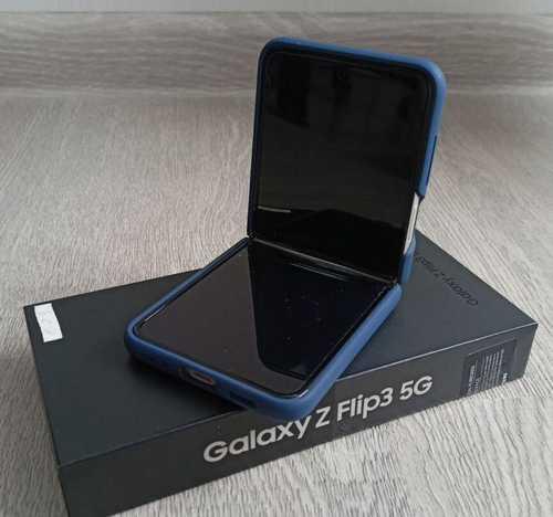 Samsung Galaxy Z Flip3 5G, 8/256 ГБ