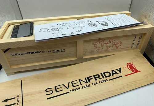 Фирменная коробка Seven Friday