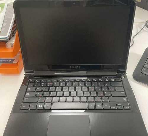 Ноутбук Samsung NP900X3A на запчасти