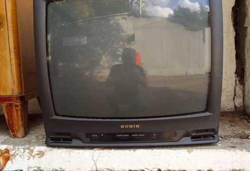 Телевизор рабочий Рубин