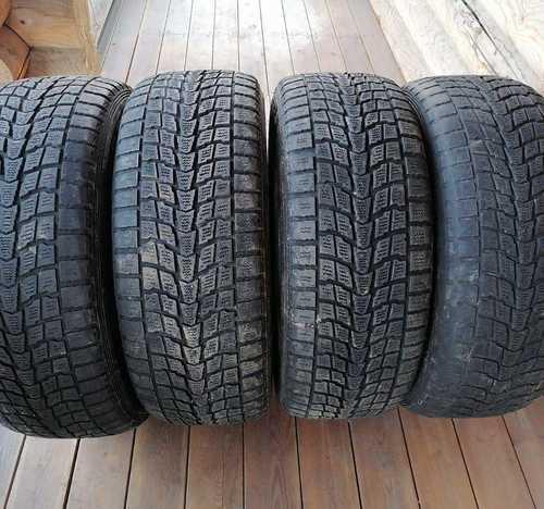 Dunlop Grandtrek MT2 235/60 R16