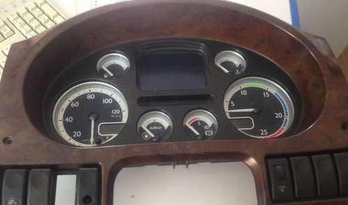 Панель приборов Daf 105