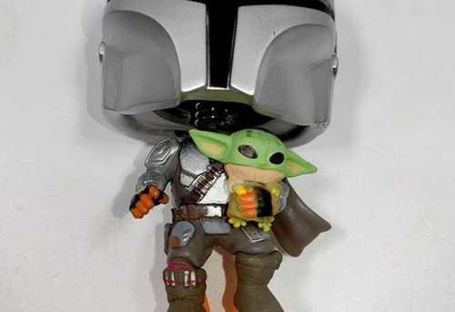 Funko POP, The Mandalorian with the child. #345