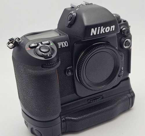 Nikon F100