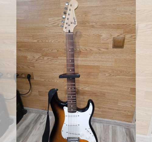 Электрогитара Squier Bullet Stratocaster