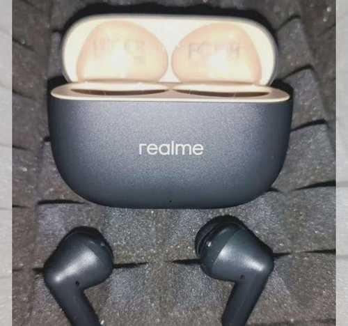 Беспроводные наушники realme