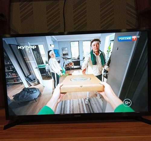 Телевизор Samsung SMART tv UE32N4500AU