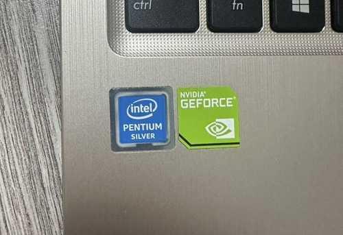 Ноутбук Asus FullHD/Pentium Silver/Geforce MX110