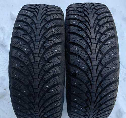 Sava Eskimo Stud 215/55 R17