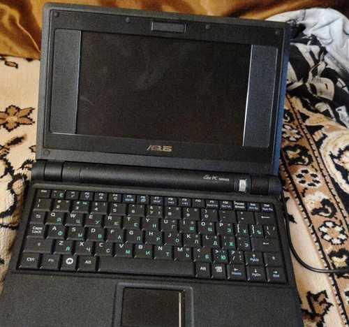 Нетбук asus eee pc 700