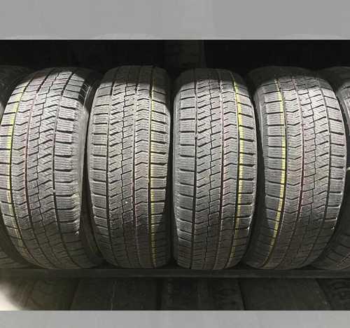 Bridgestone Blizzak VRX2 205/60 R16 88M