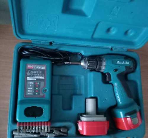 Шуруповерт makita бу
