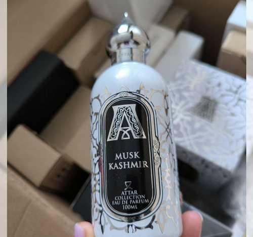 Духи женские Musc Kashmir Attar Collection