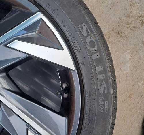 Kumho Solus SA01 Plus 225/45 R17 91M